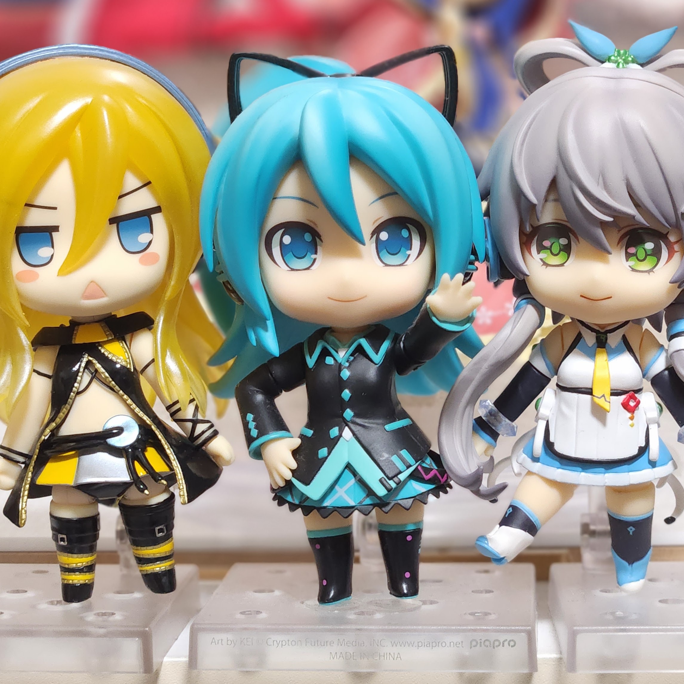 虚構の彼女に憧れを